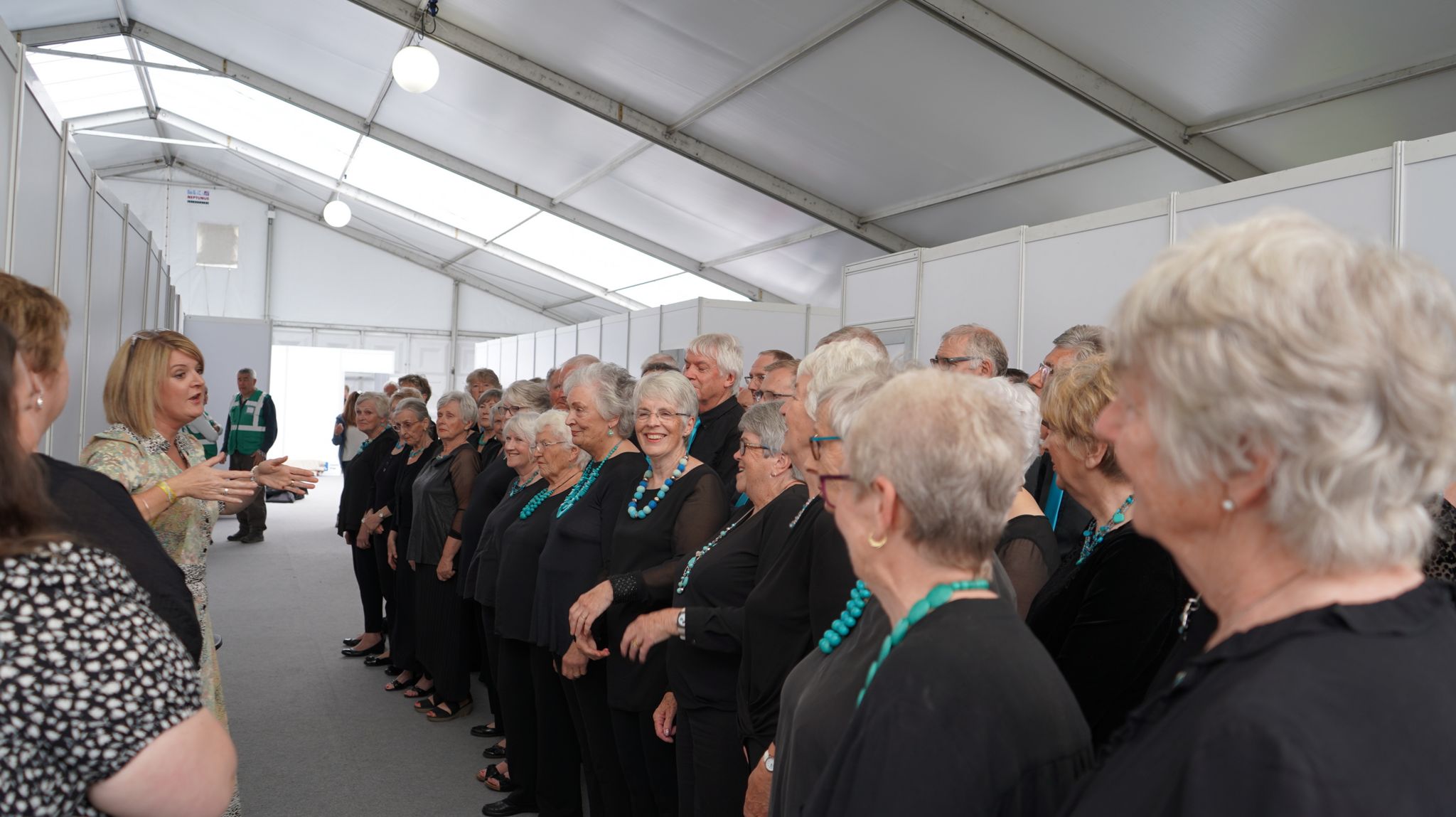 Dydd Mawrth: Eisteddfod Llŷn ac Eifionydd - BBC Cymru Fyw