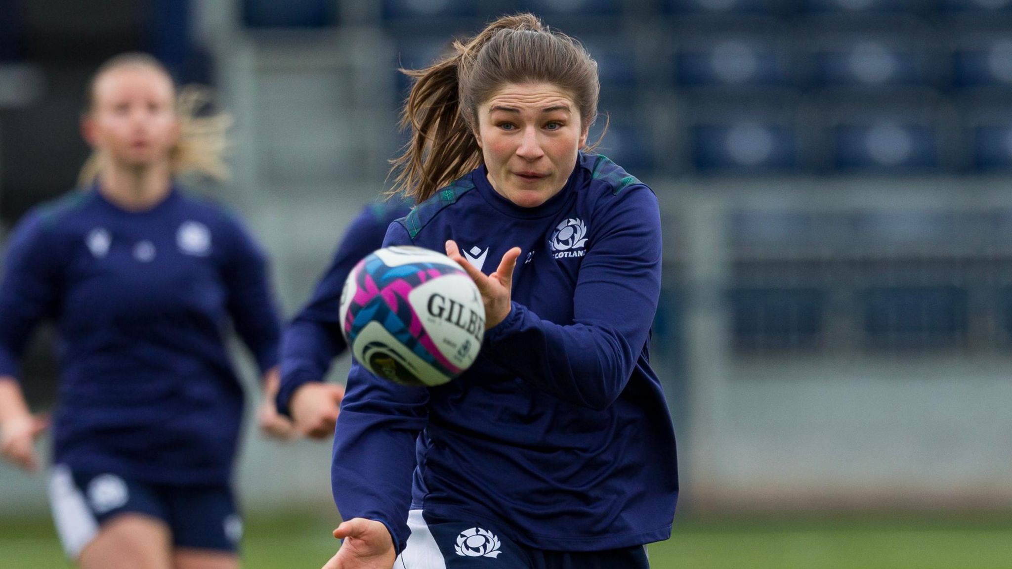 Scotland's Helen Nelson to stay at Loughborough - BBC Sport