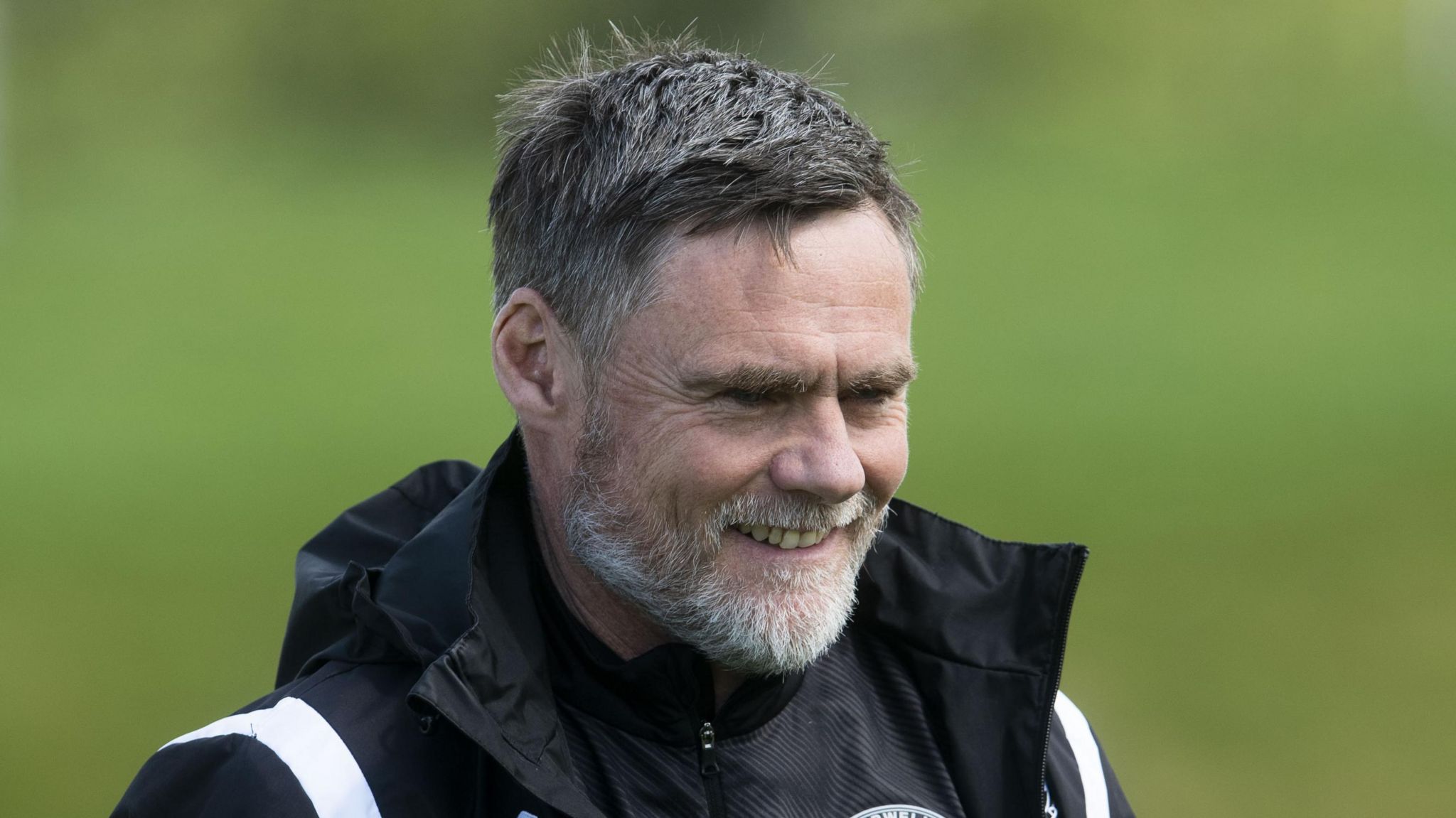 Alexander wants to reward travelling fans - BBC Sport