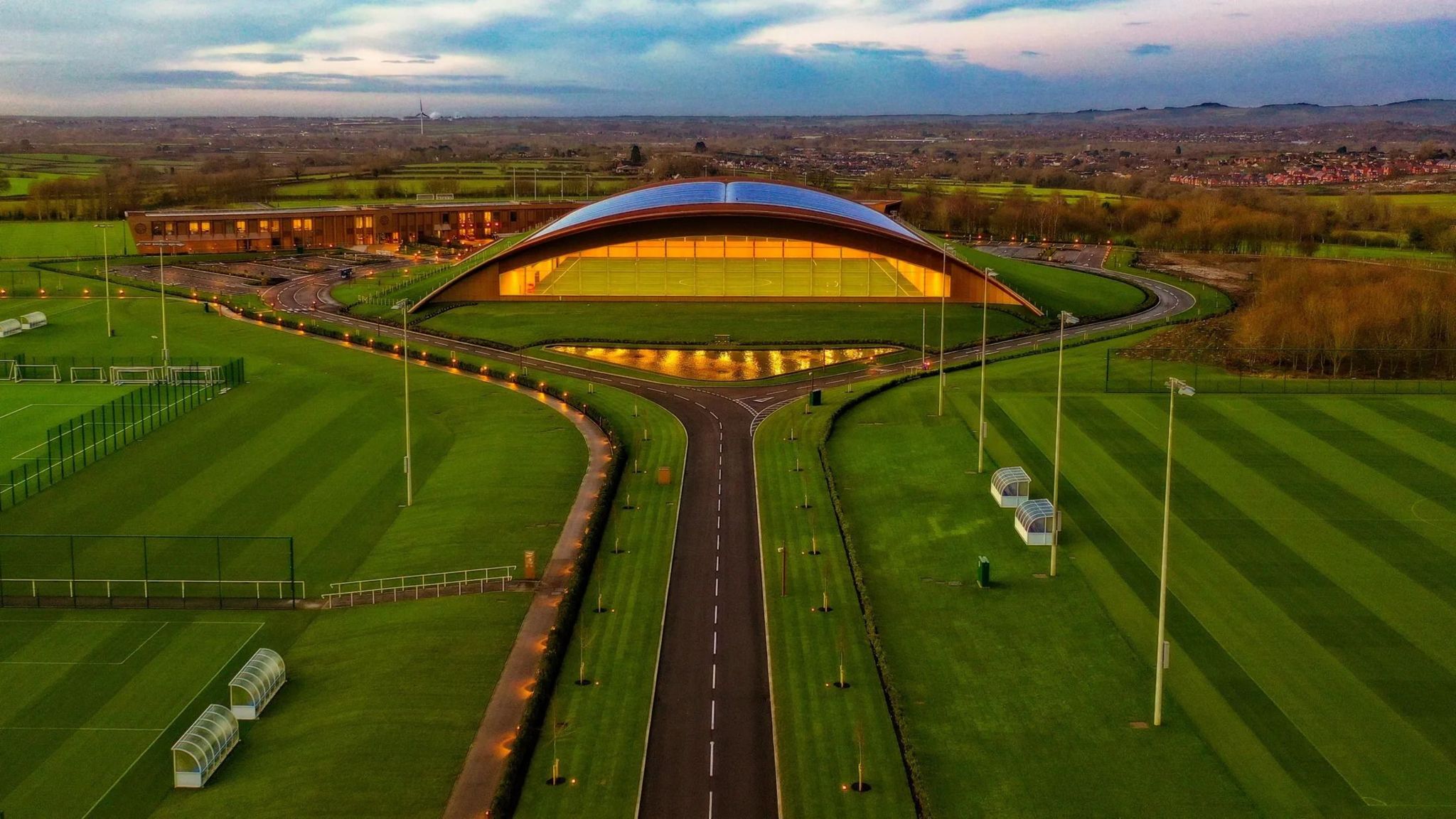 Leicester City: Conor Coady praises 'unbelievable' new training ground ...