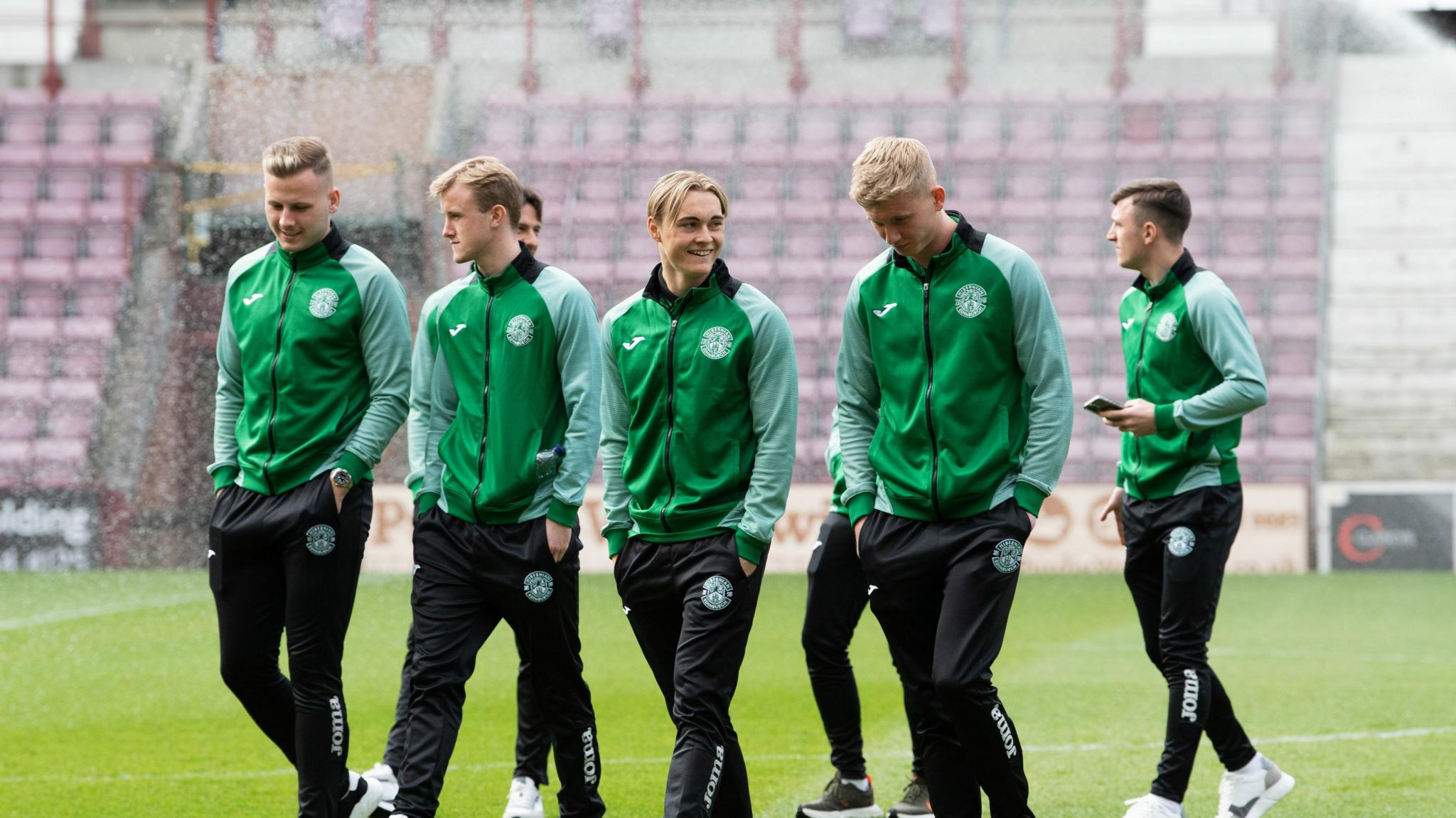 Macey returns for Hibernian - BBC Sport