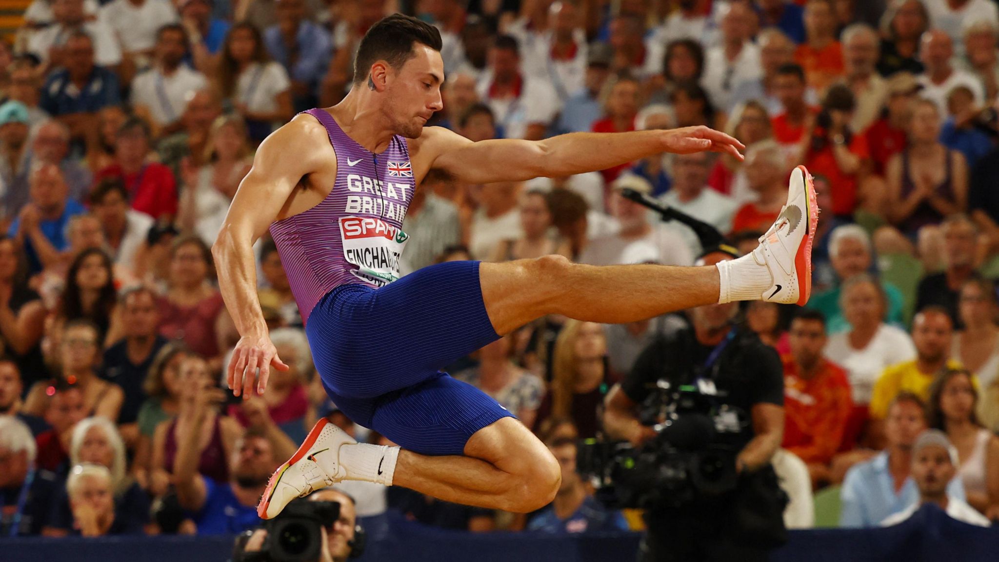 Paris Olympics 2024: Meet Yorkshire's athletes going for gold - BBC News