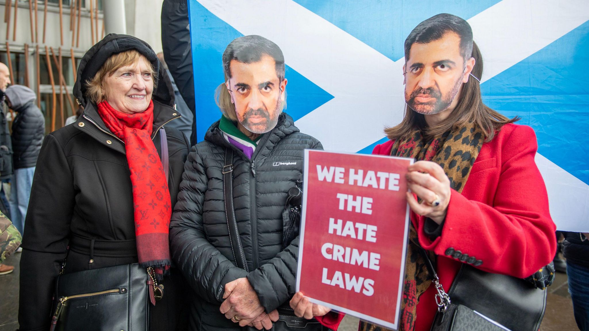 Police report on SNP finances probe due 'within weeks' - BBC News