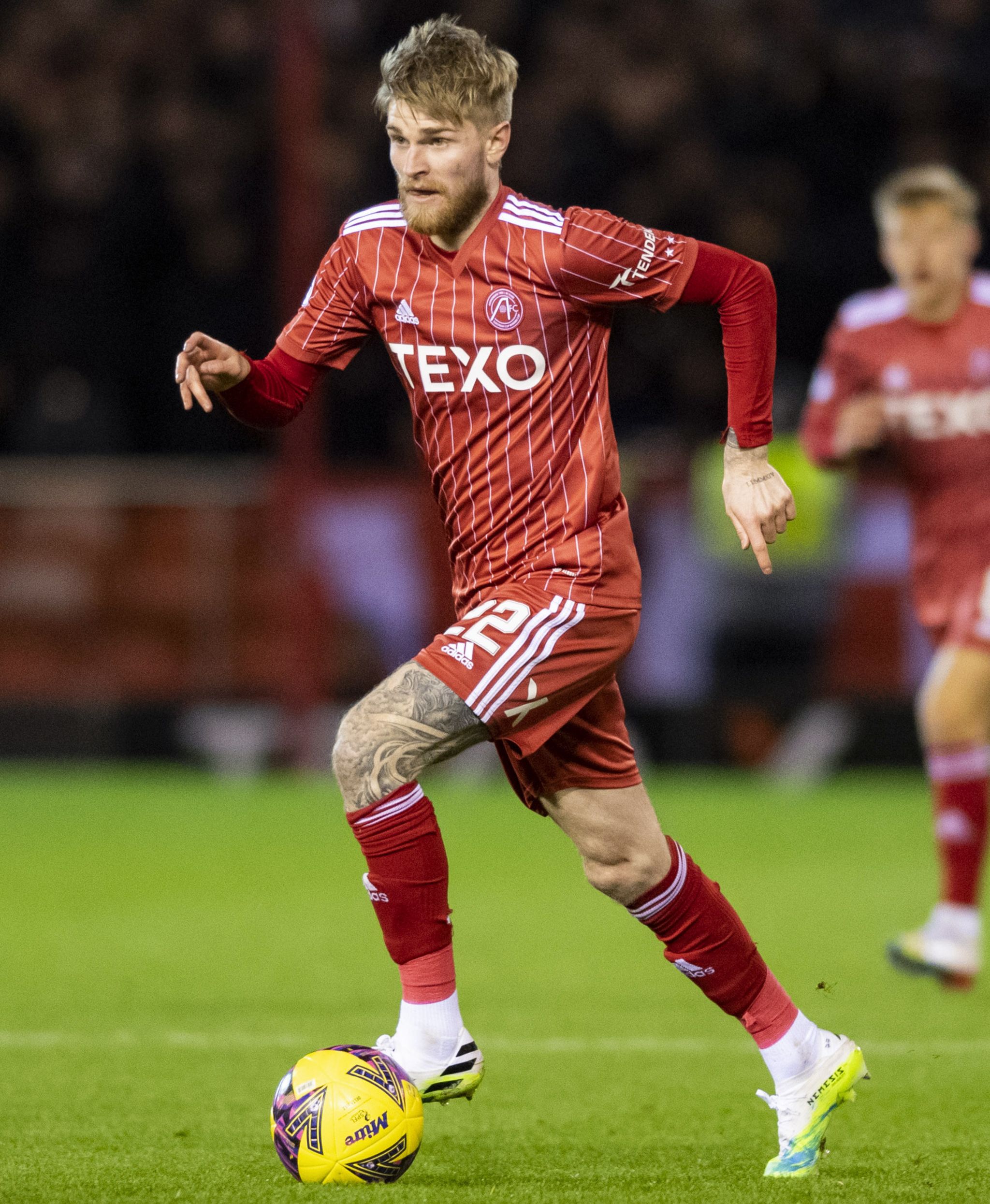 Goodwin hails 'star performer' Coulson - BBC Sport