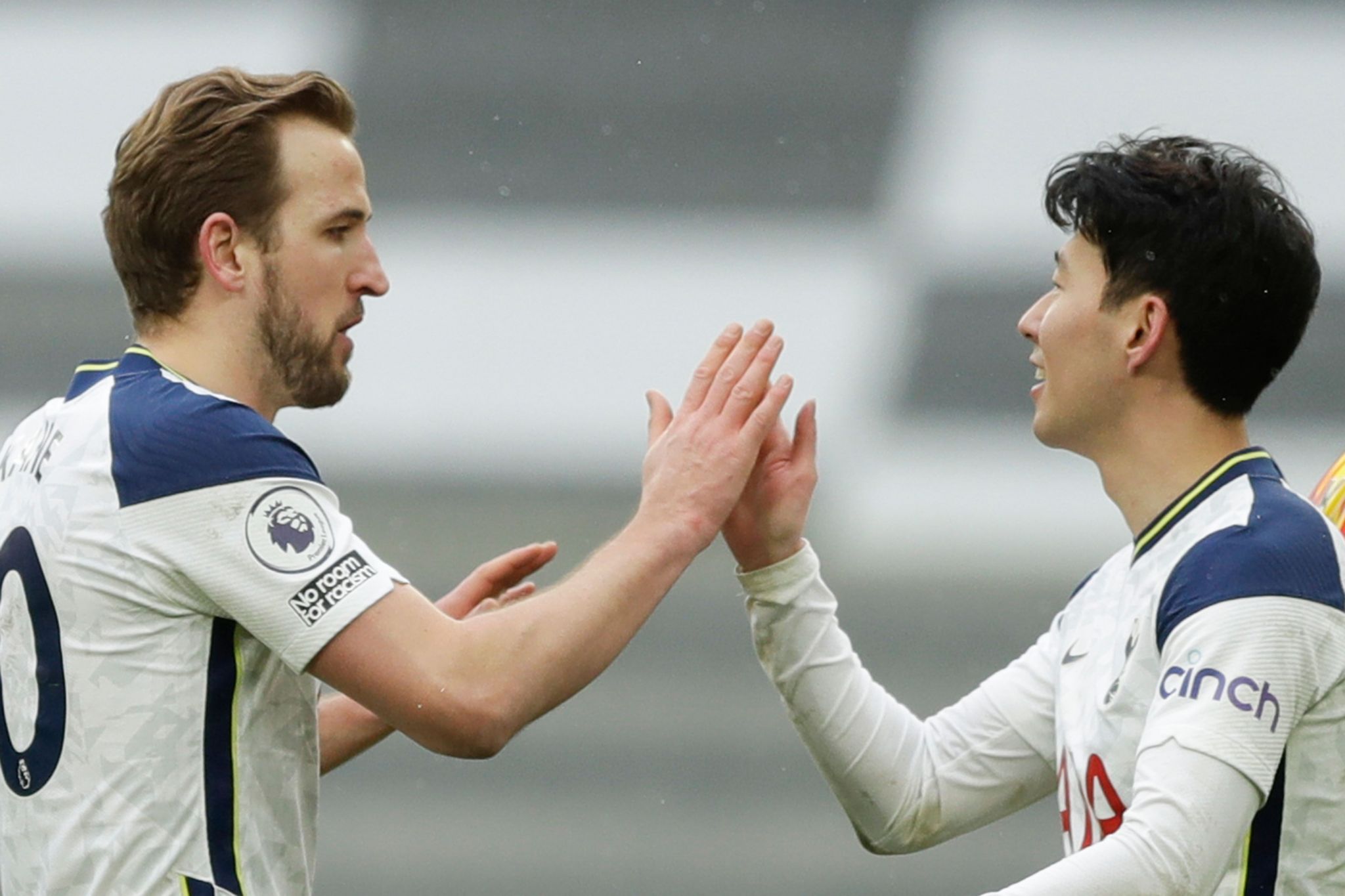 Harry Kane & Son Heung-min make PFA team of the year - BBC Sport