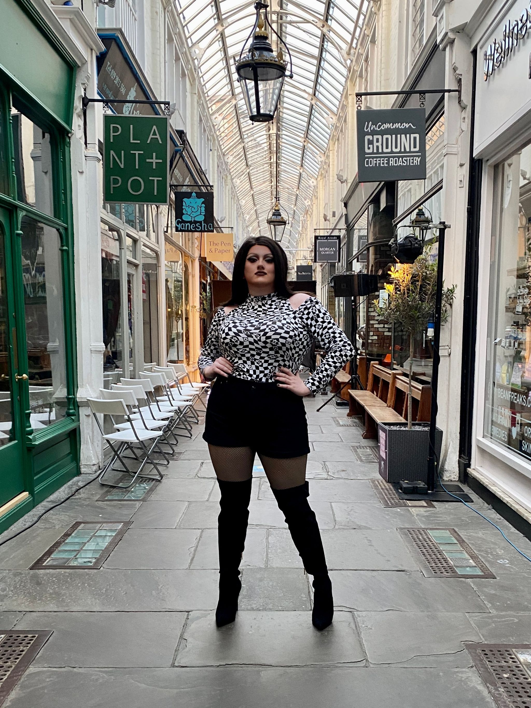 Ateb y Galw: Ellis Lloyd Jones - BBC Cymru Fyw