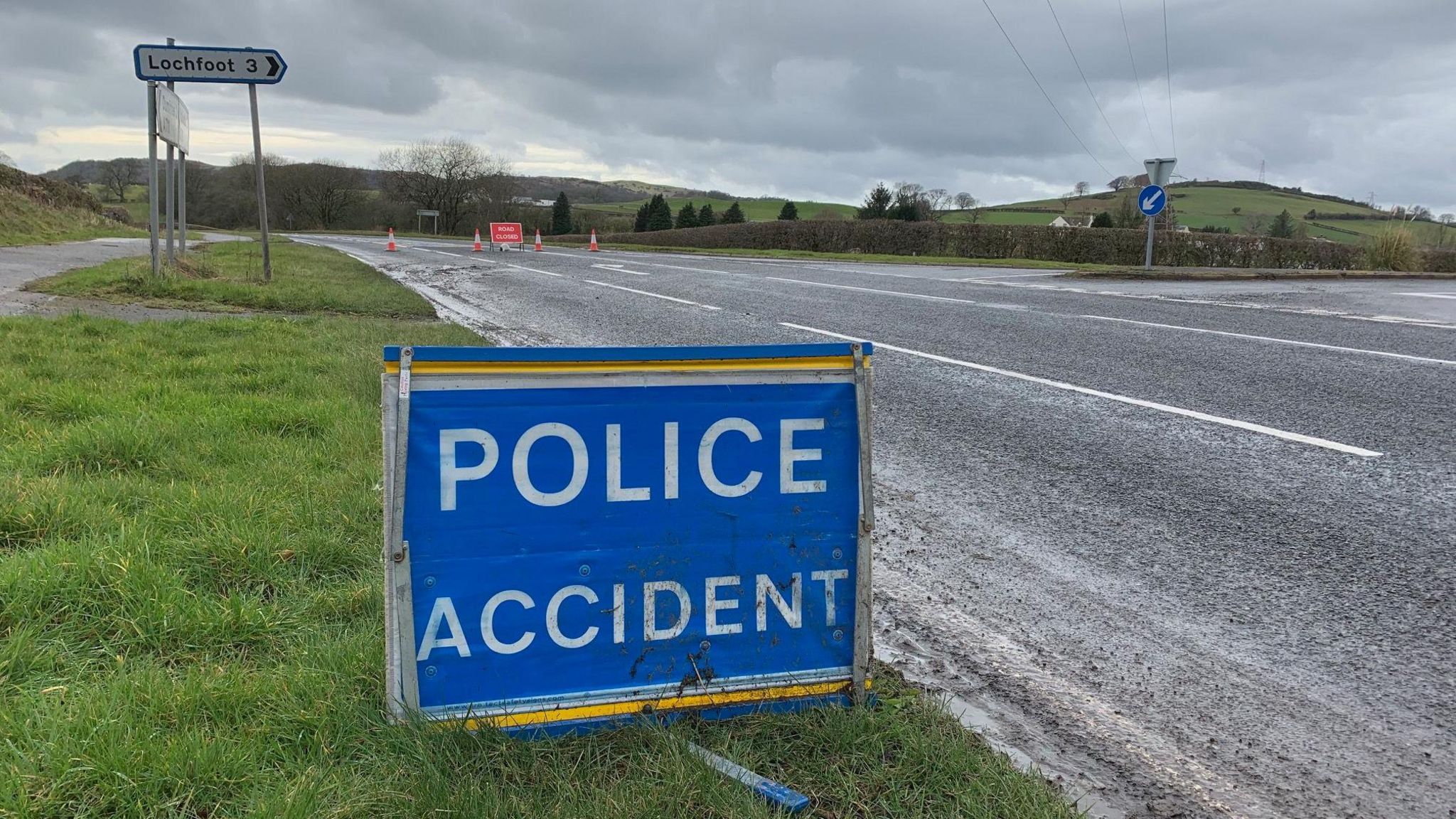 Teenager admits killing three friends in crash near Dumfries - BBC News