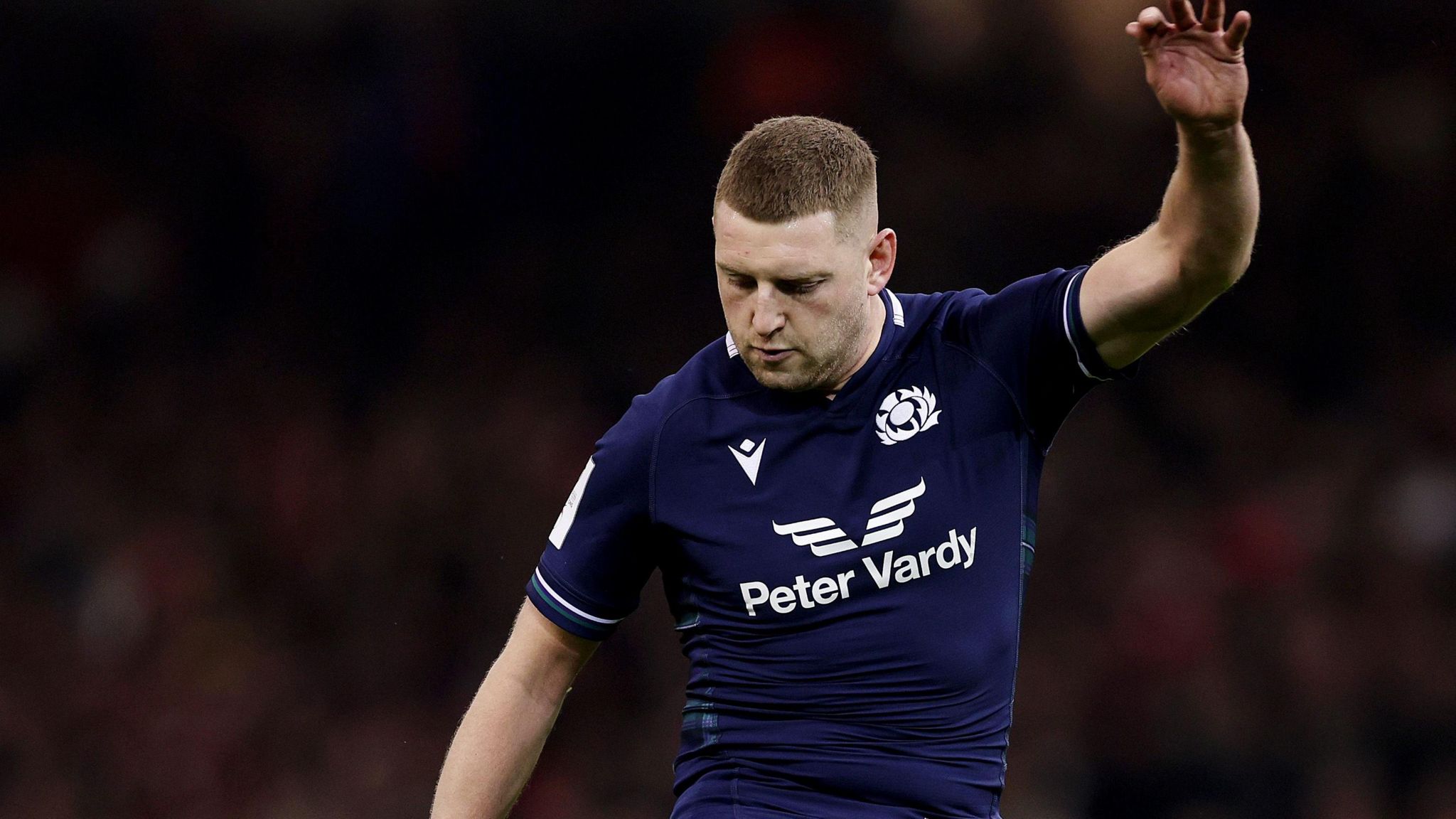 Kick-tastic Finn Russell made no mistakes from the tee - BBC Sport
