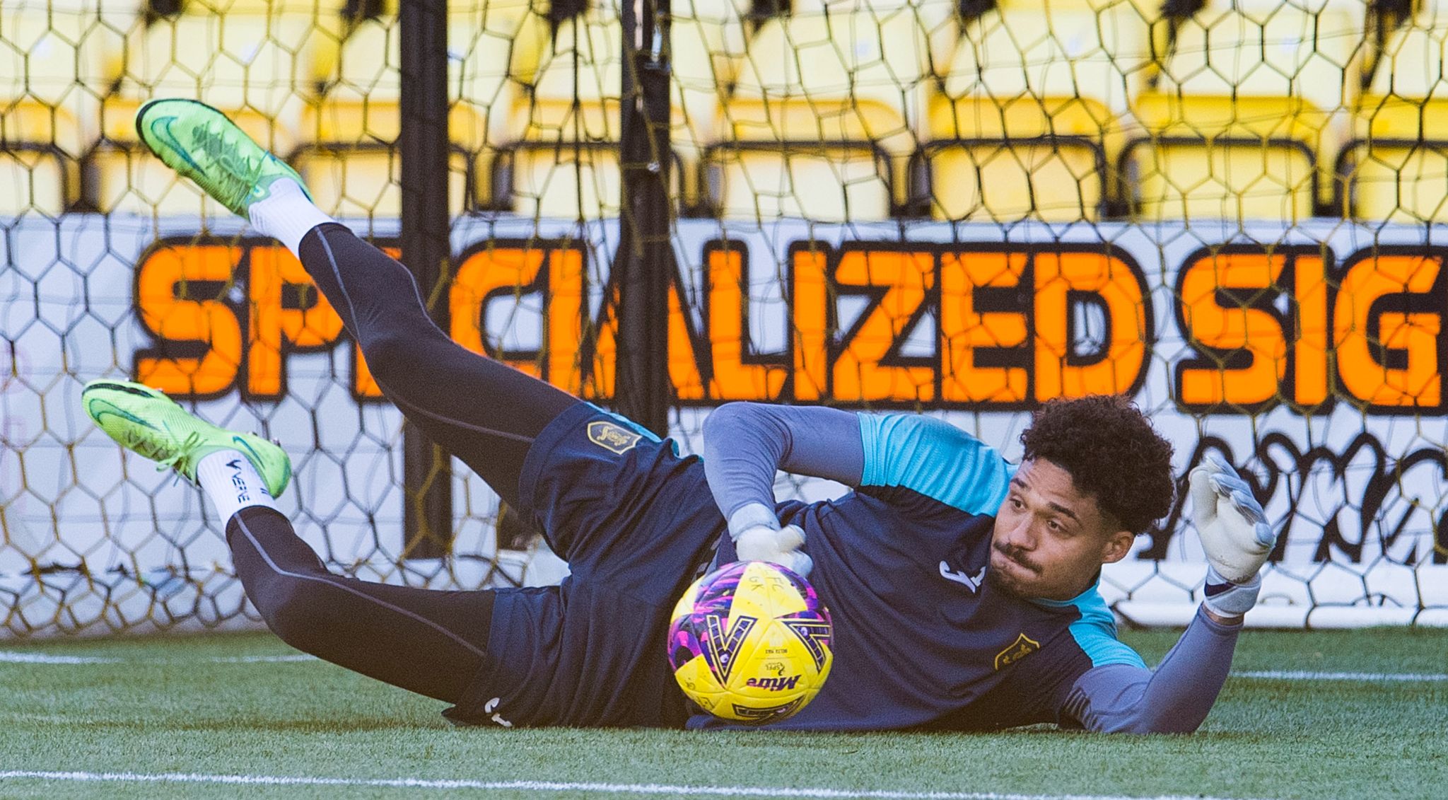 Difference in levels is 'scary' - George - BBC Sport