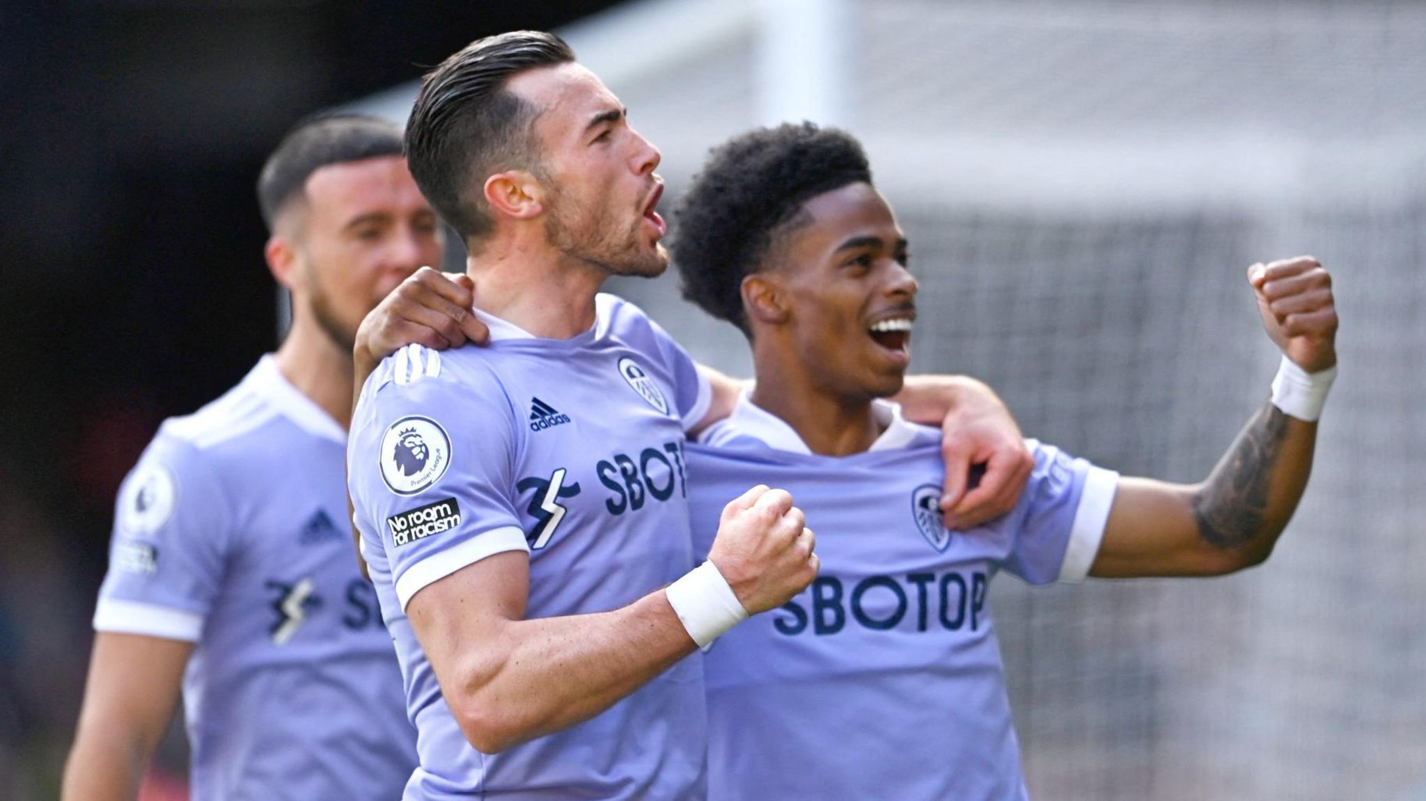 Leeds talking point: The moment they secured safety? - BBC Sport