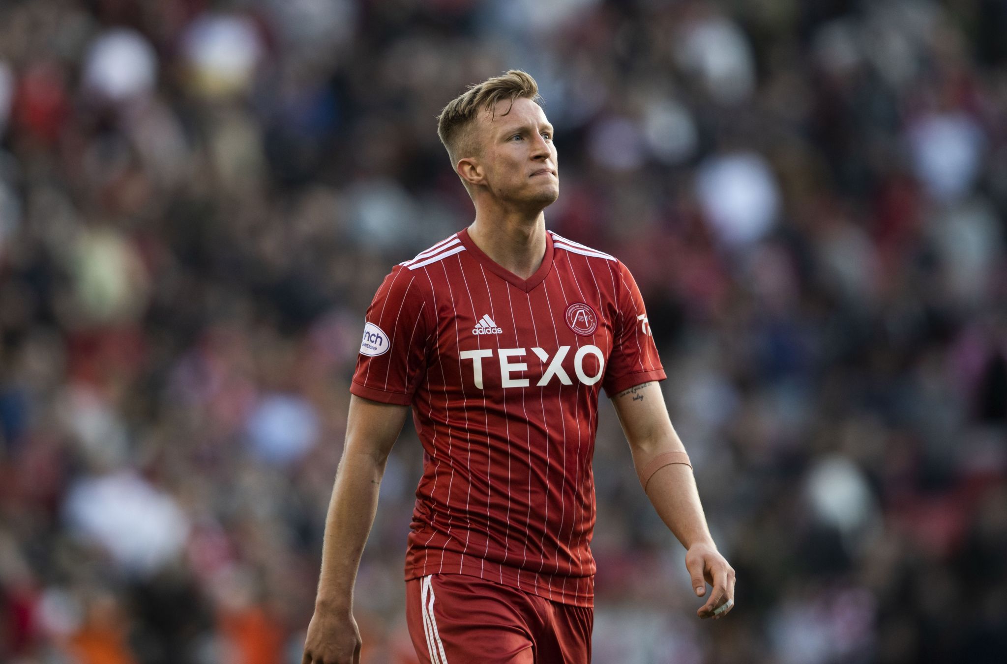 McCrorie ‘loved every minute’ at Aberdeen - BBC Sport