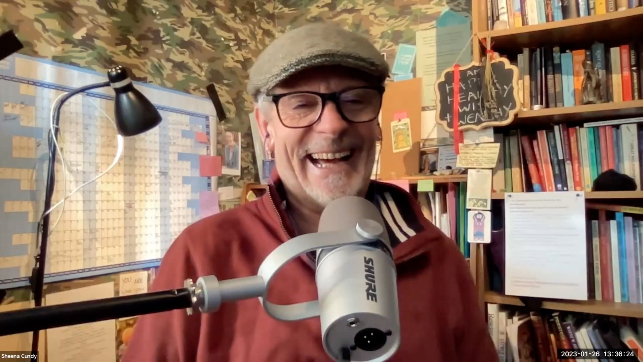 Bradwell-on-Sea: Bomb disposal team detonate WW2 shell - BBC News