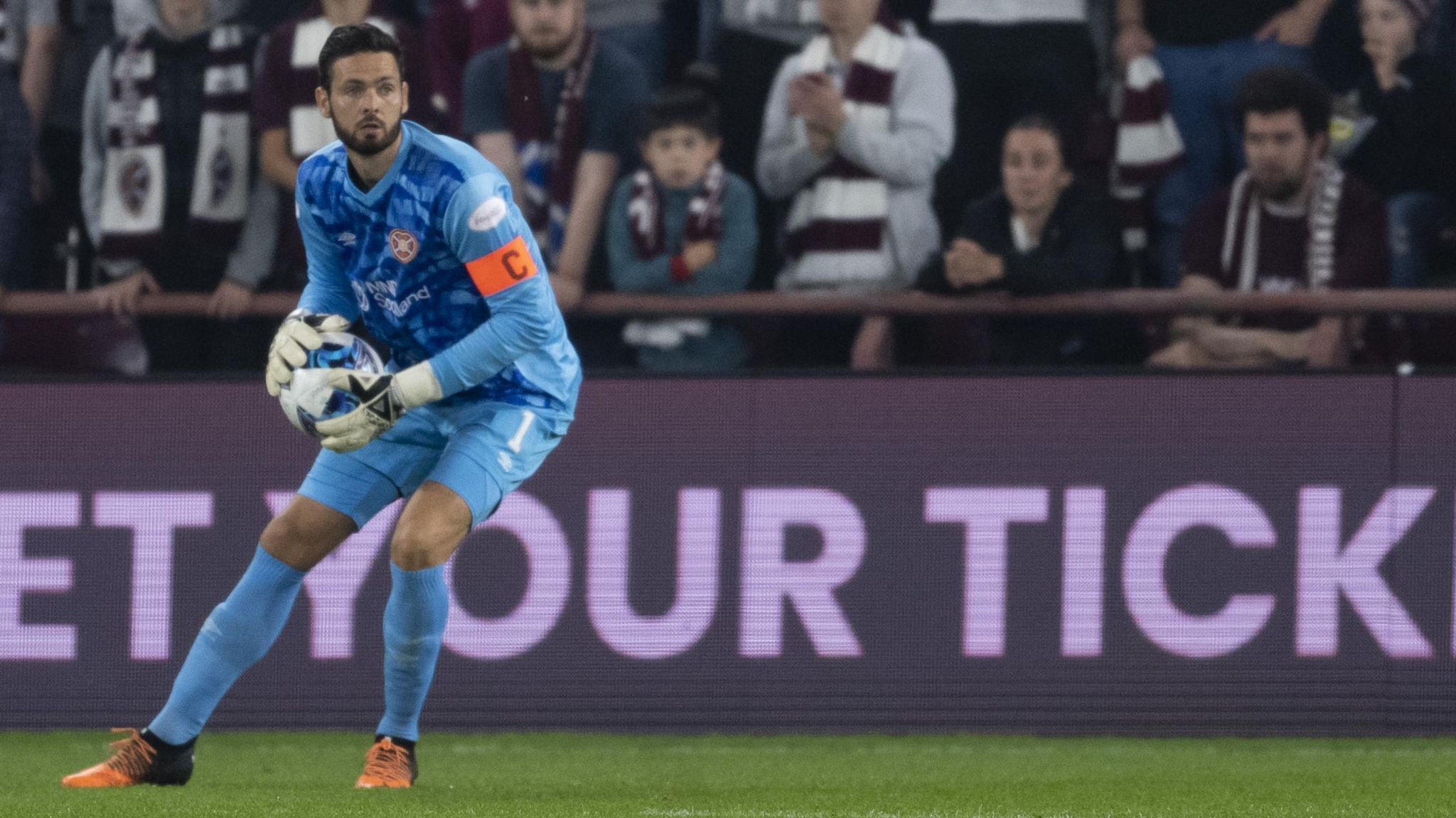 'We have to lick our wounds' - Hearts goalkeeper Craig Gordon - BBC Sport