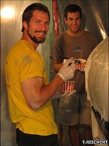 'World's first' ornithopter takes flight - BBC News