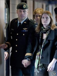 Canadian soldier sacked for shooting wounded Afghan - BBC News