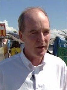 Haitians fear cholera outbreak could spread to capital - BBC News