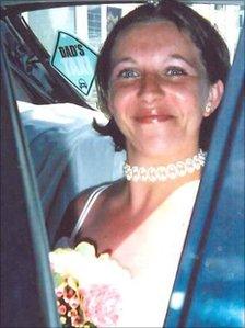 Family 'deeply shocked' by loss of murder victim - BBC News