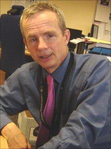 Pc Hywel Griffiths' new direction after Parkinson's - BBC News