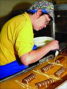 Fears over closure of Pemberton's chocolate factory - BBC News