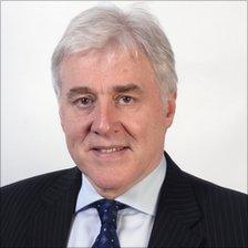 City Building chief to step down - BBC News