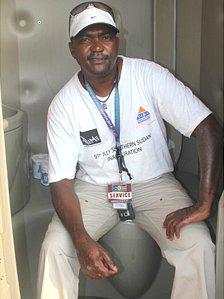 Kenya's loo king: Moses Nderitu - BBC News