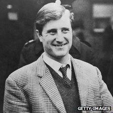 Ronnie Biggs: Who was the real Biggs? - BBC News