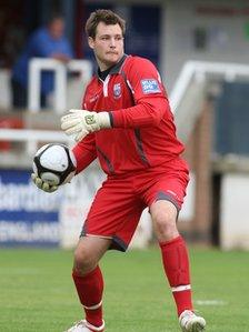 Dale Roberts 'upset' by talk of fiancee's alleged affair with Paul ...