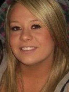 Llanrug crash: Sasha Jarvis funeral takes place - BBC News