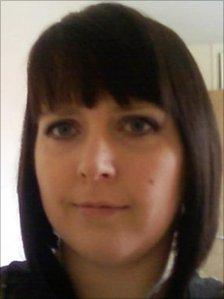 Clare's Law: Sunderland abuse victims petition Commons - BBC News