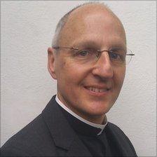 Dean of Bradford to head St Paul's Cathedral - BBC News
