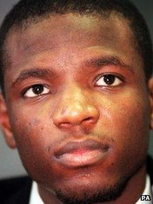 London mayor race: Stephen Lawrence friend named deputy - BBC News