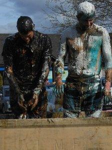 Scottish bride and groom 'blackening' ritual explored in UHI course ...