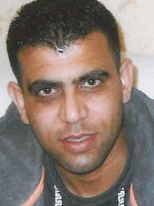 Man guilty of Amjad Hussain meat cleaver murder - BBC News