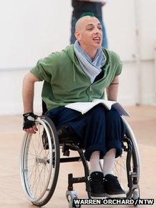 London 2012: Nick Phillips back on stage in wheelchair - BBC News