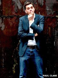 Iain Lee joins BBC Three Counties Radio - BBC News