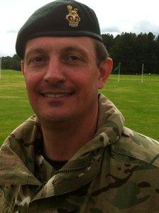 19 Light Brigade disbandment marked with Ballykinler service - BBC News