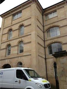 Trowbridge woman charged with murder after man stabbed - BBC News