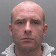 Mother of David Scott tells of pain after Stanley death - BBC News