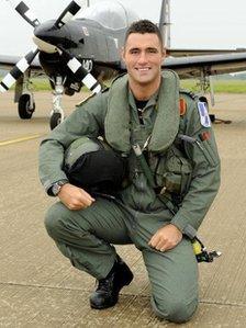 Murder charge over death of pilot Steven Barrett in Edinburgh - BBC News