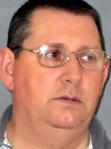 Aberdeen man David Robertson found guilty of sex crimes - BBC News