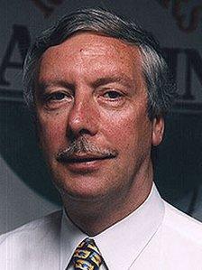 Sneezing Gurkha Harry Gurung cleared of death crash - BBC News