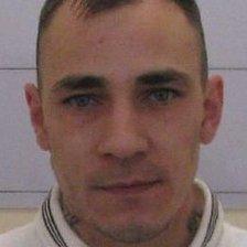 Warning over absconded HMP Ford prisoner Lucas Lamb - BBC News