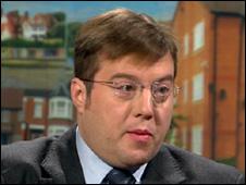 Steven Purcell quizzed over cocaine claims - BBC News