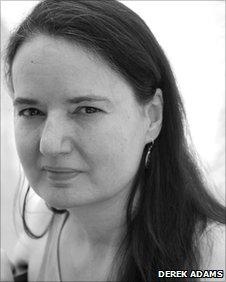 Does poetry need a special day? - BBC News