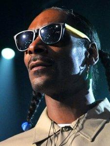 Rapper Snoop Dogg touting hip hop X Factor talent show - BBC News