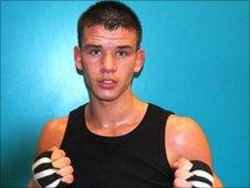 Luke Campbell and Martin Ward win golds in Lithuania - BBC Sport
