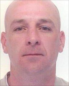 Renewed appeal over missing Peebles man Steven Hope - BBC News
