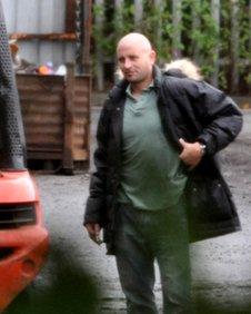 How former Man Utd star Ronnie Wallwork fell from grace - BBC News