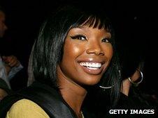 Brandy and Monica to collaborate on new music - BBC News