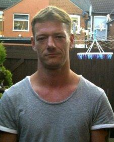 Christopher Thompson murder inquiry: Man will not face charges - BBC News